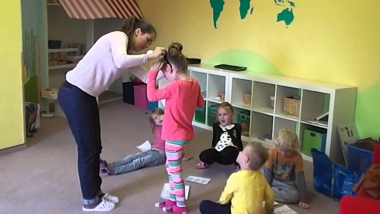 English lesson with our preschoolers - YouTube