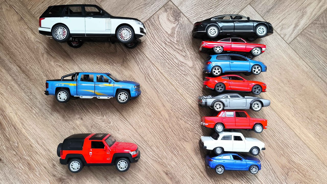 Big Model Cars vs Smaller Scale Units - YouTube
