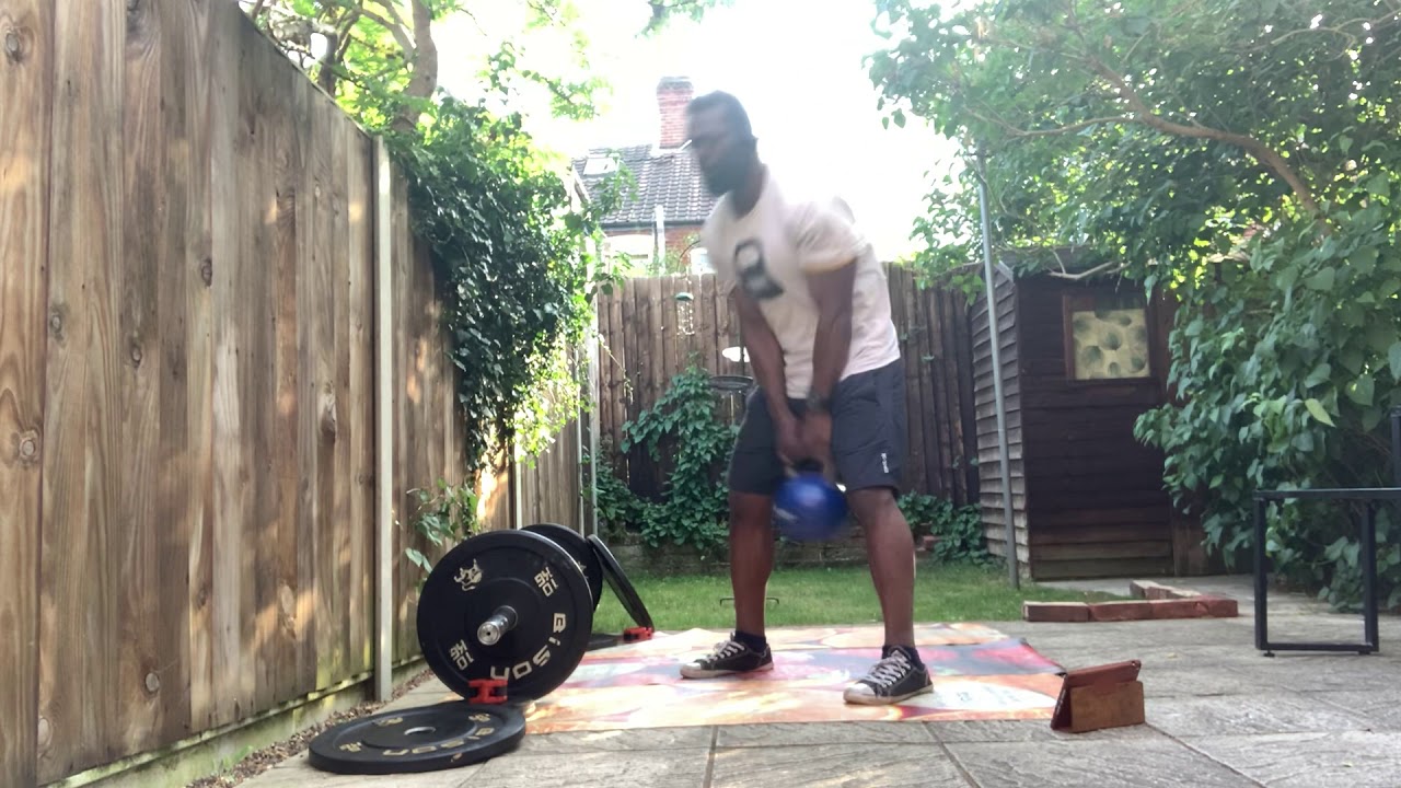 Kettle double arm swing and Push up mix - YouTube