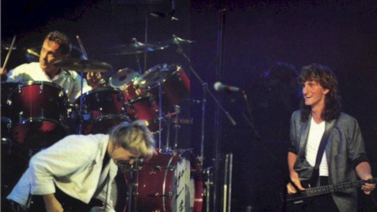 13. Afterimage (Rush- Live in Daly City, 5/24/1984) - YouTube