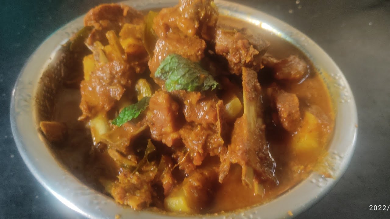 Suvaiyana Chettinadu Mutton Gravy - YouTube