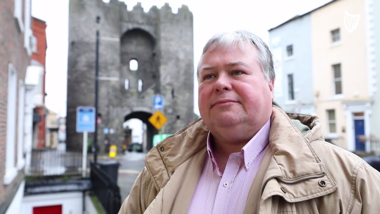 ARCHIVE: Mayor of Drogheda comments on the ongoing feud - YouTube
