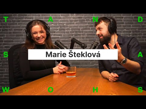 Češi neumí anglicky, může za to škola. Nejvíc mě naučily podcasty a filmy, říká 19letá lektorka