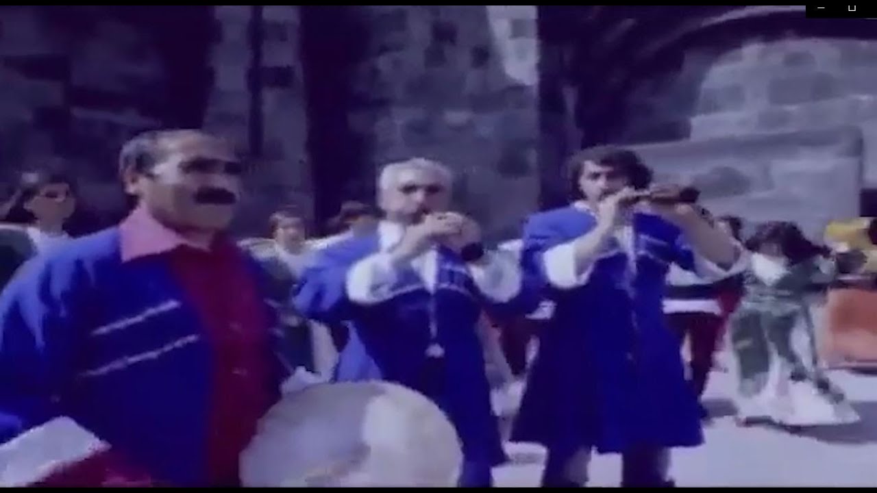 Armenian ancient songs/Հնագույն երգեր - YouTube