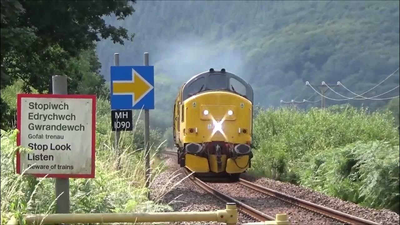 Train Horns & Whistles Compilation 2023/2024 - 30 - YouTube