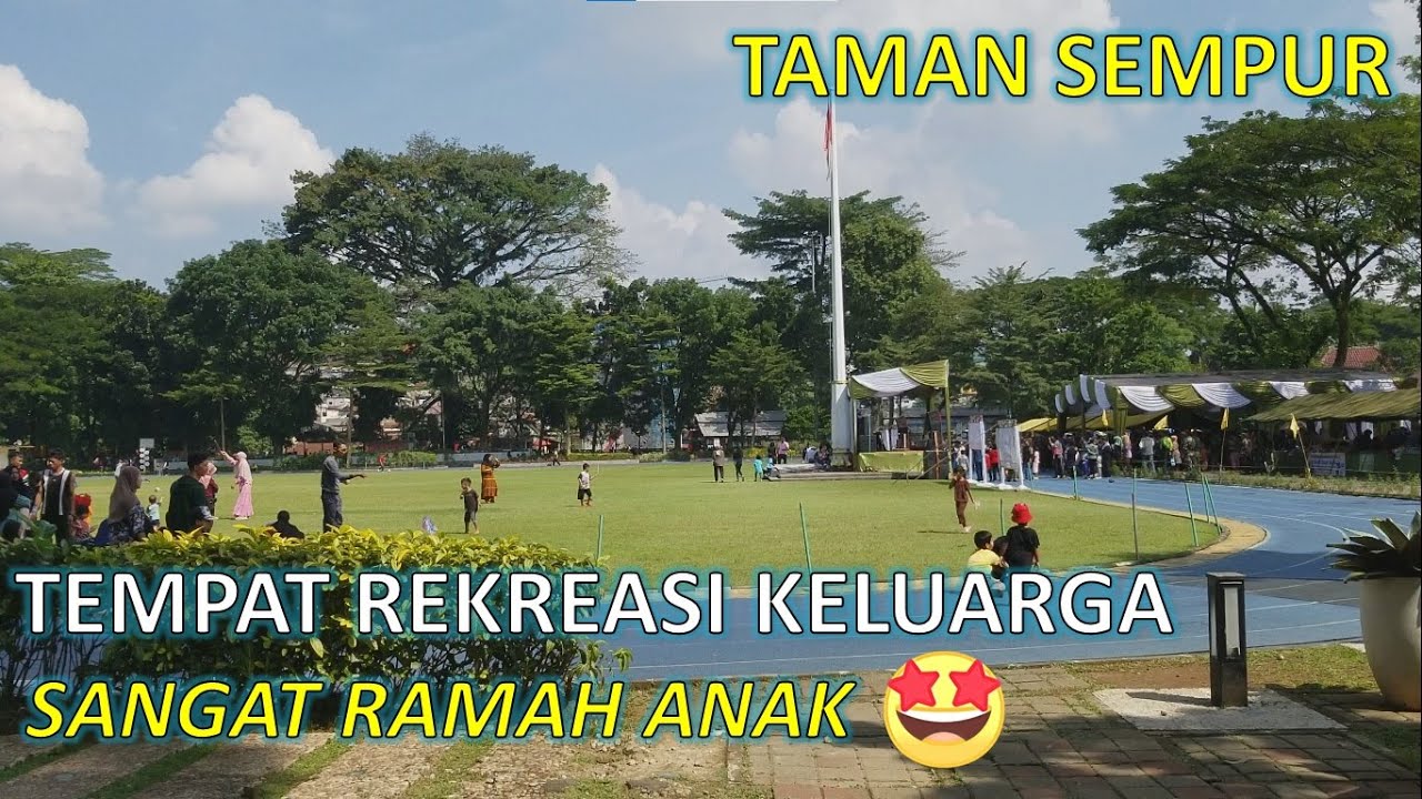 Public Area Favorit di Pusat Kota Bogor | Walking Around at Taman ...