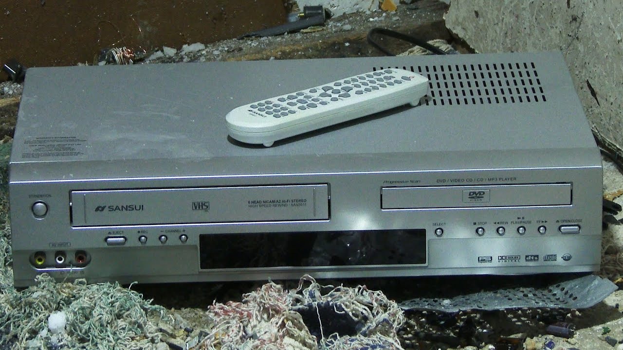 Smash Sansui DVD & VCR Combo Player - YouTube