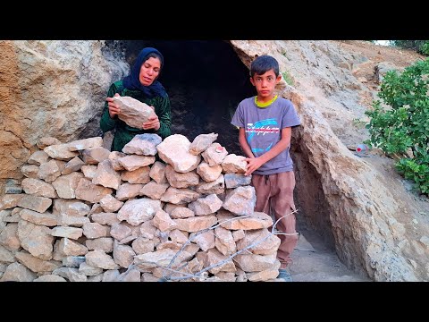 The life of a homeless mother and son in a strange cave in the mountains