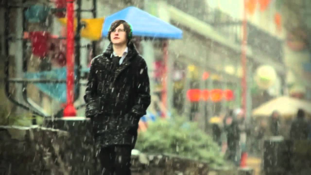 Snow on Cuba Mall in Wellington - YouTube