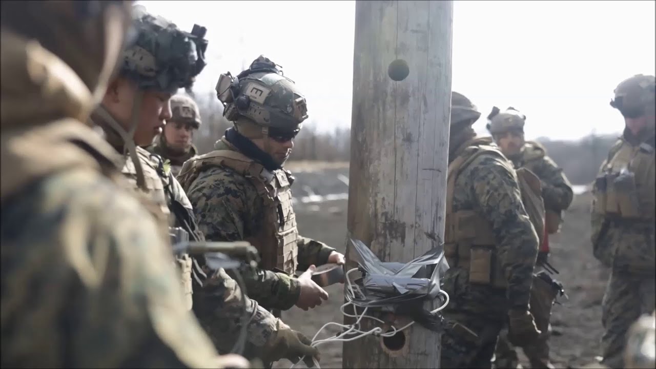 Marines conduct a Demo Range - Fuji Viper 23.2 - YouTube