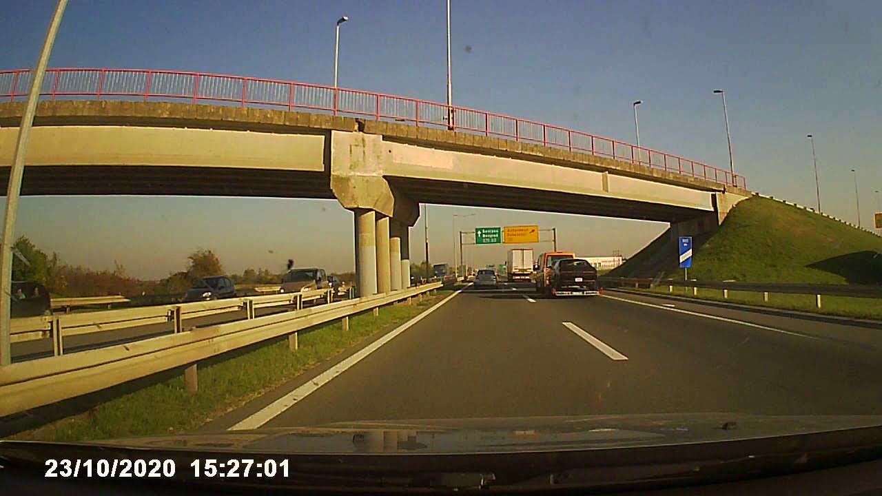 Autoput "Bratstvo i Jedinstvo" Zagreb - Beograd dio E70 Ruma - Beograd ...