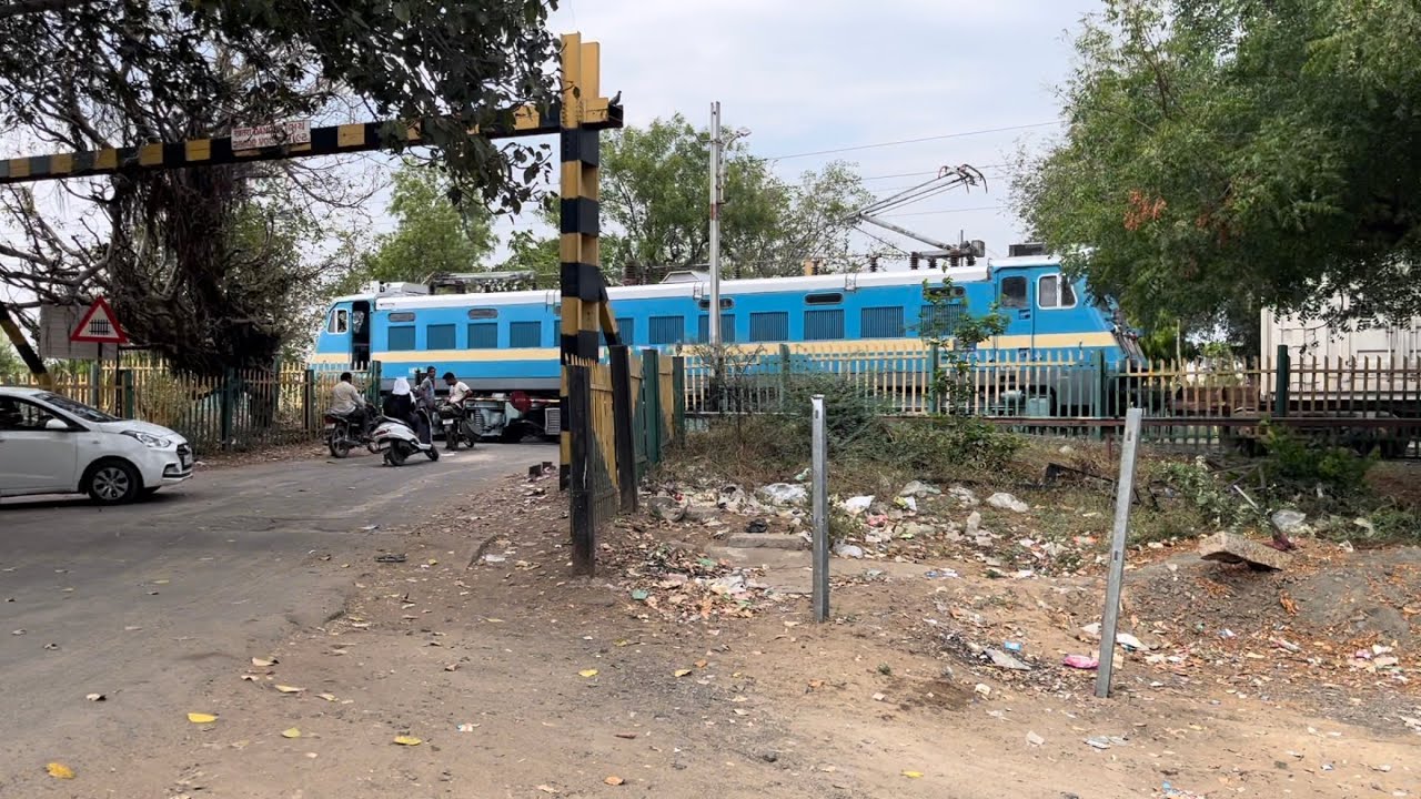 Beautiful Vatva WAG-7 With Beautiful DARCL Container (BLC Rake ...