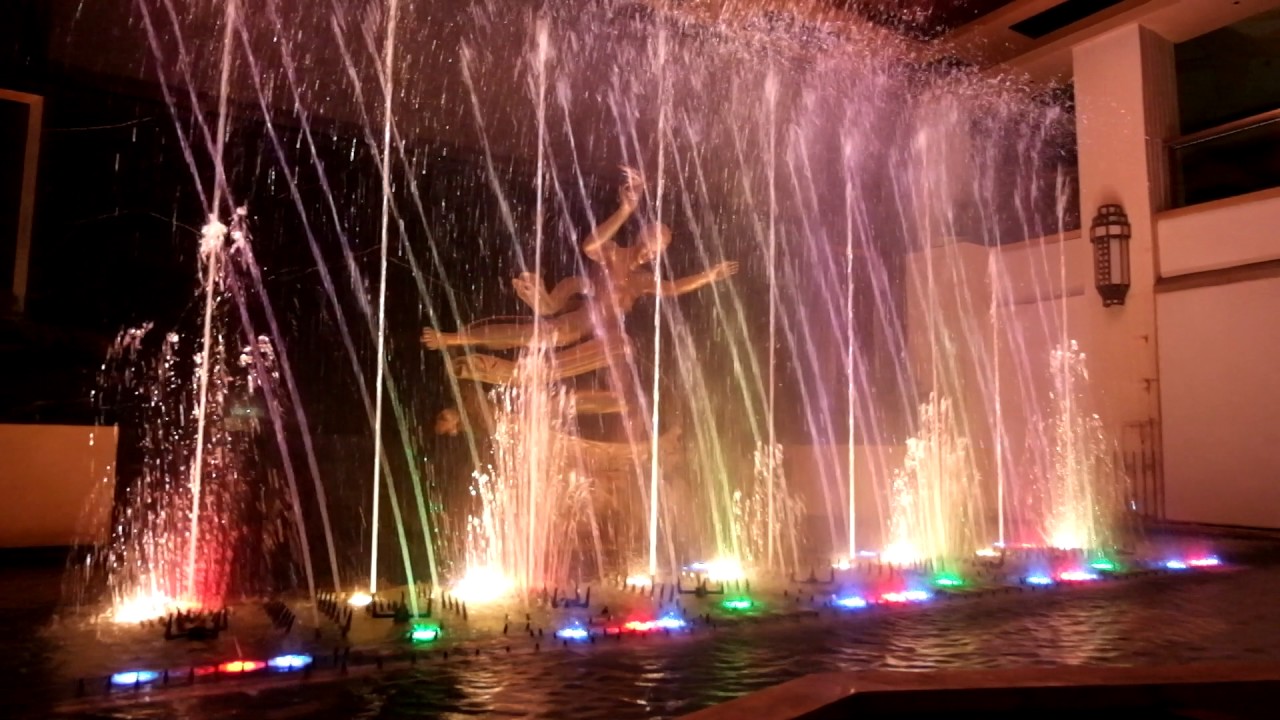 dancing waterfall - YouTube