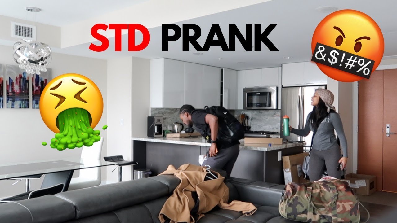STD PRANK ON GIRLFRIEND!!! *SHE PICKS UP KNIFE* - YouTube