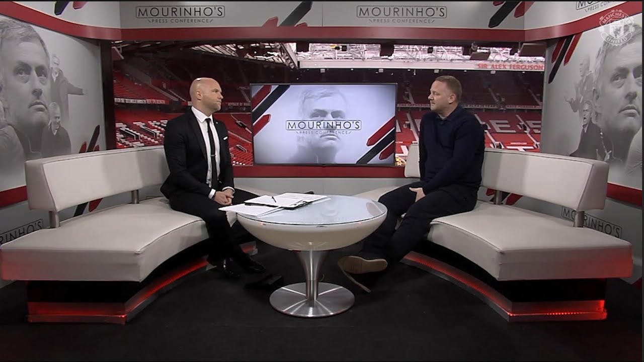 Steve Bennett - MUTV Presenter - YouTube
