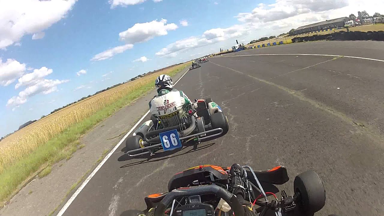 Aixro XR30 racing with Rotax max at Strubby woddthorpe - YouTube