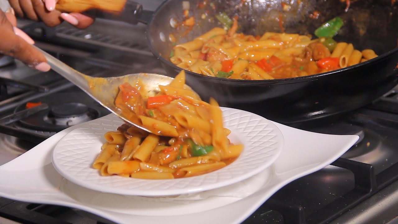 guteka amakaroni arimo inkoko/ How to make chicken Macaroni | Quick and ...