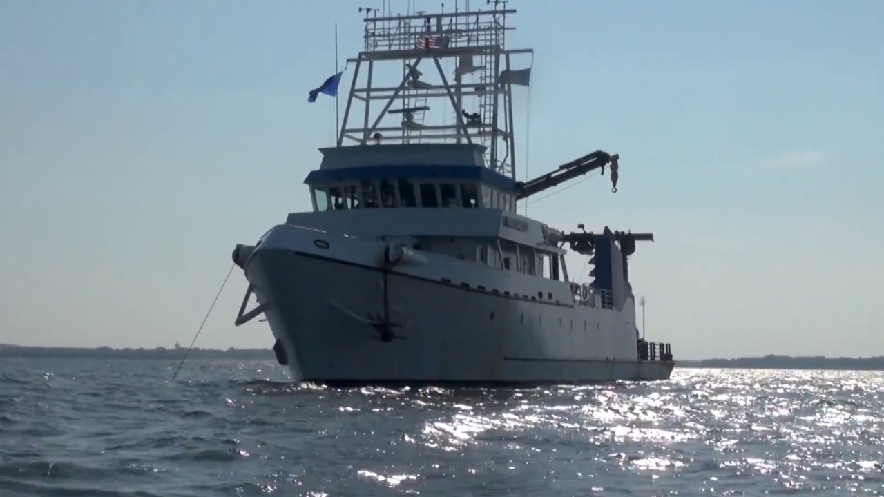 UD's R/V Hugh R Sharp serves as a floating laboratory - YouTube