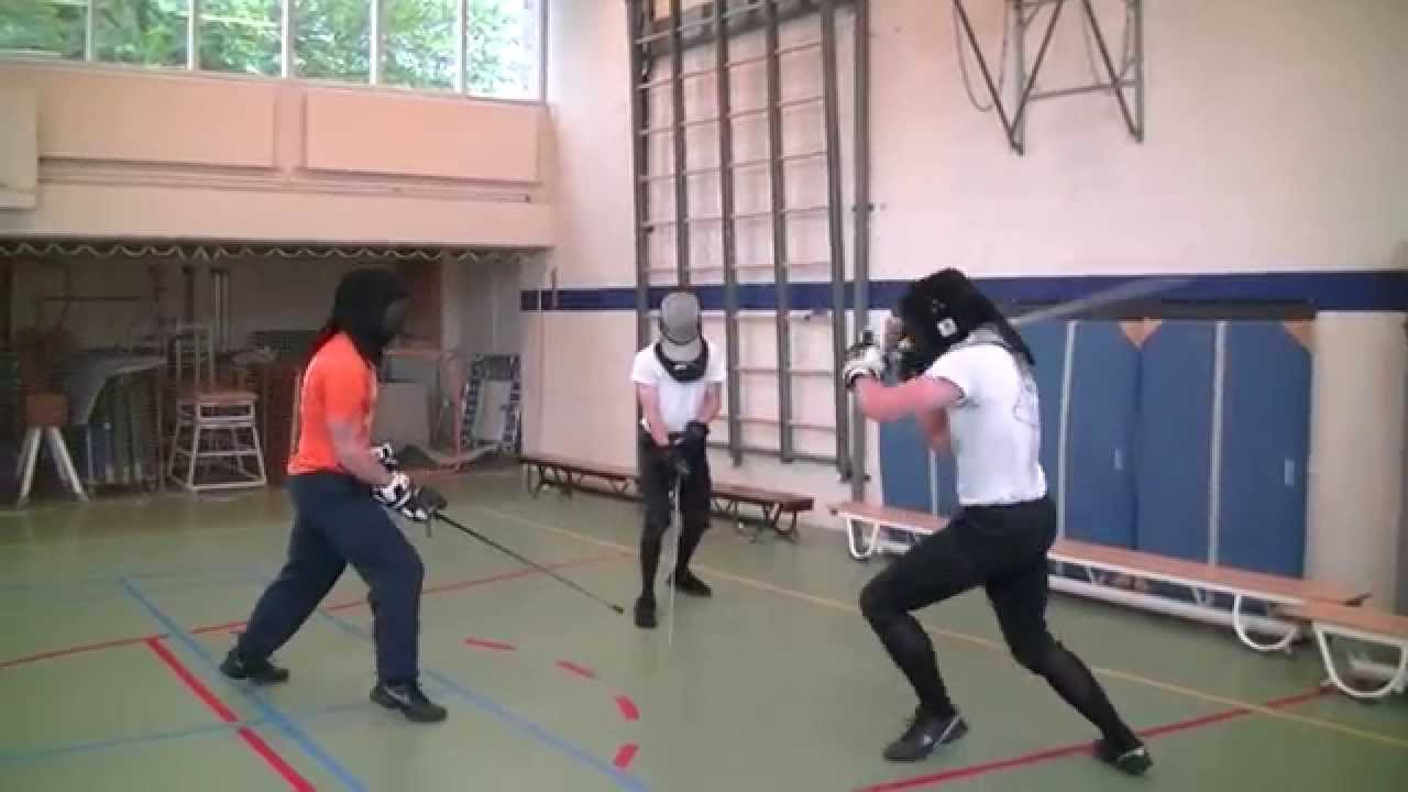 Hanging guard longsword drill - YouTube