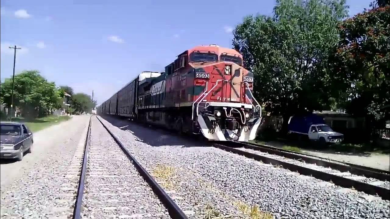 Ferromex AC4400CW 4503 automotriz pasando por Santa Cruz El Grande Jalisco - YouTube