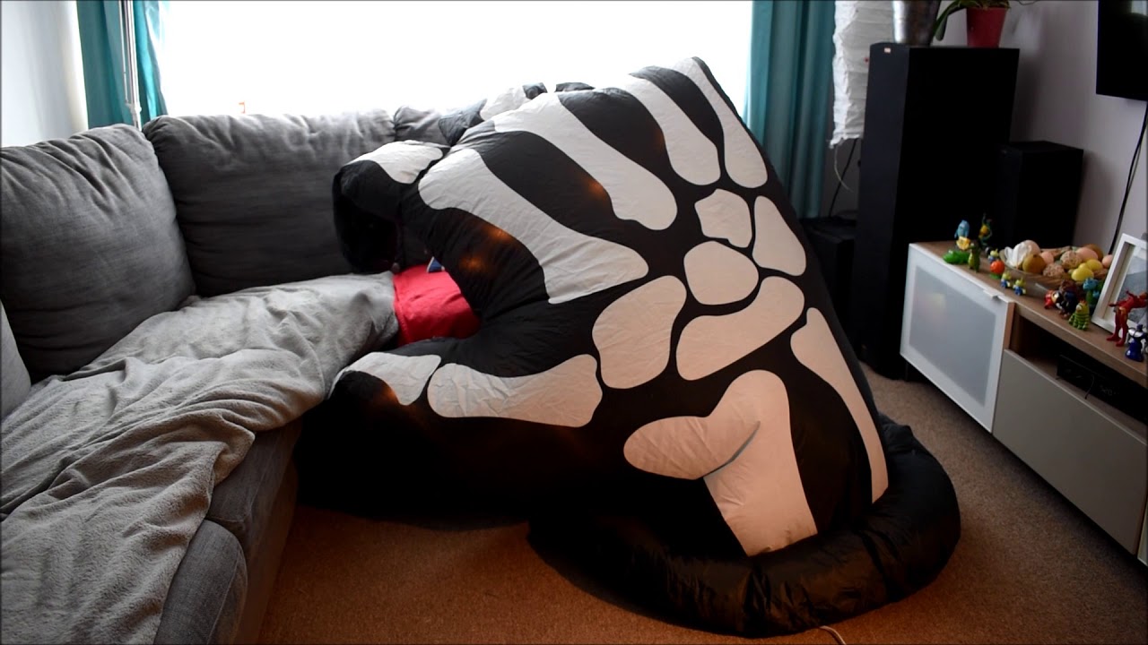 Huge Airblown Inflatable Skeleton Hand Halloween - unboxing Gemmy - YouTube