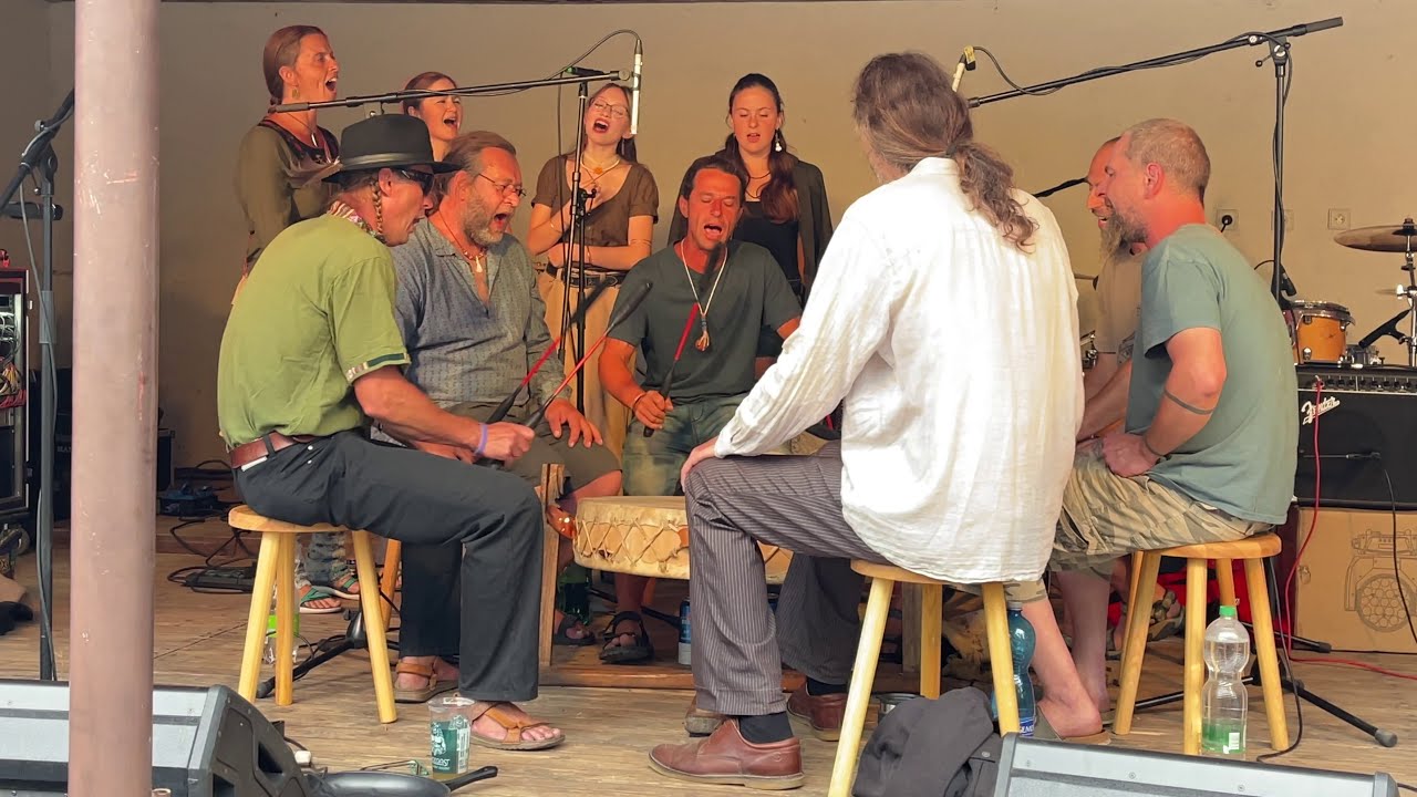 Detvan - Seňorita Linda (round dance) - Vápenný Podol Fest 2023 [4K ...