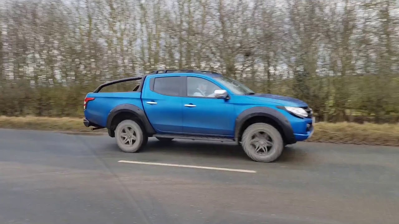 Mitsubishi L200 Barbarian SVP Review By MotorMartin - YouTube