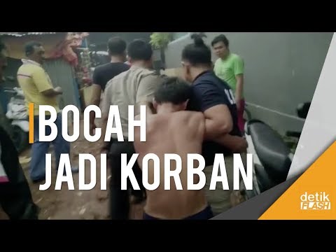 Kuli Bangunan di Bekasi Diamuk Warga Karena Diduga Cabuli 3 Bocah