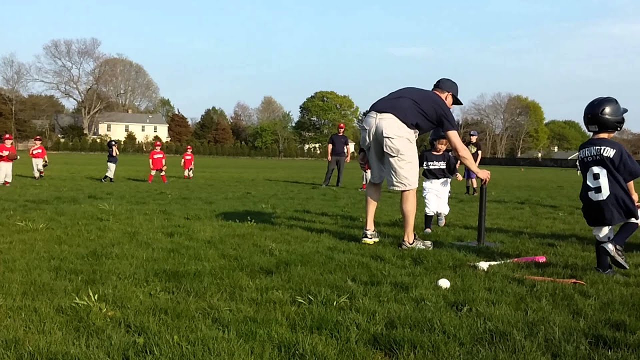 Tess first tee ball game - YouTube