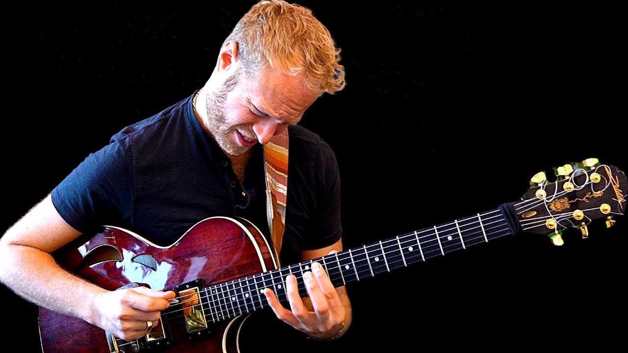 The Secret Guitar Scale (only the pro know this) - YouTube