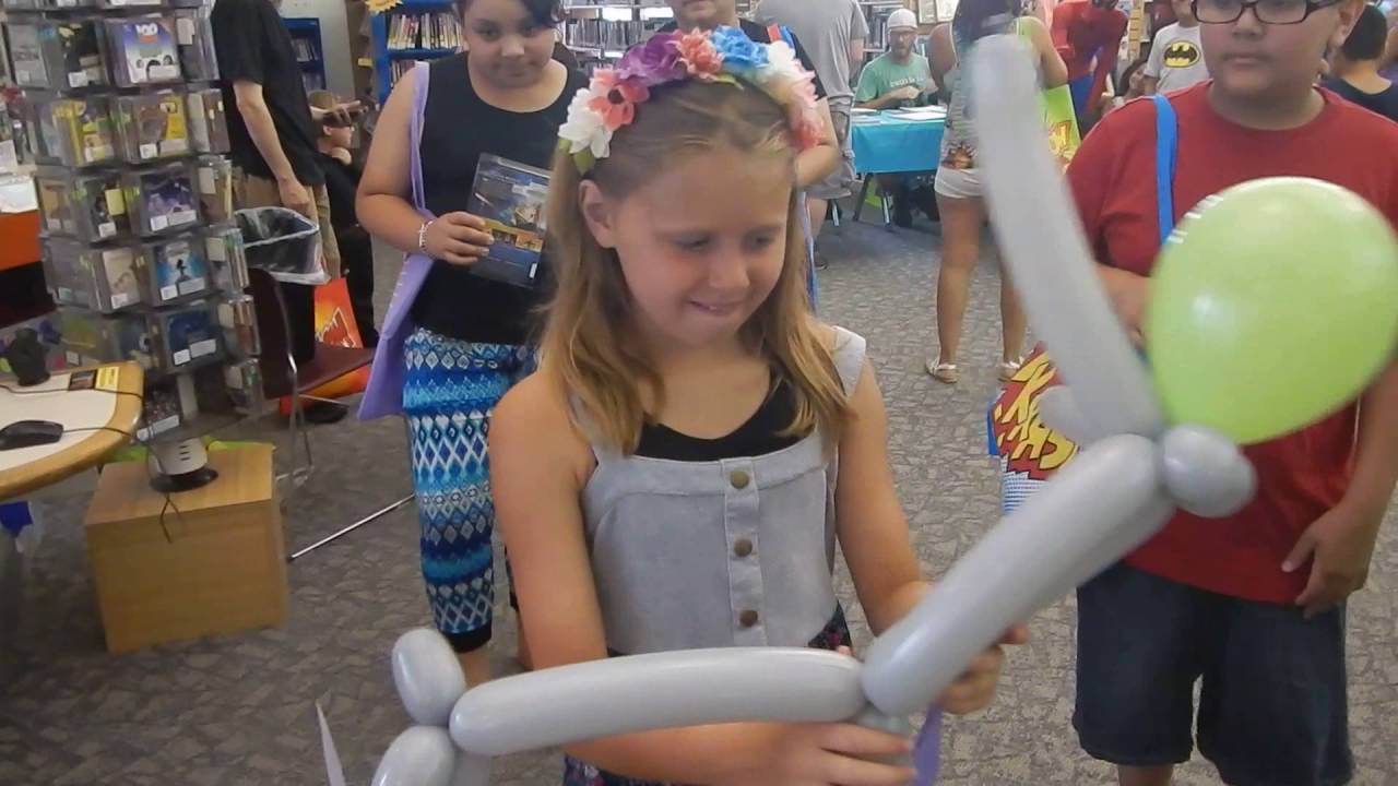 LOCAL COMIC CON: READING, PA - YouTube