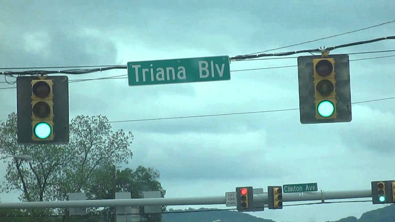 ICC Traffic lights at Governors Drive and Triana Blvd - YouTube