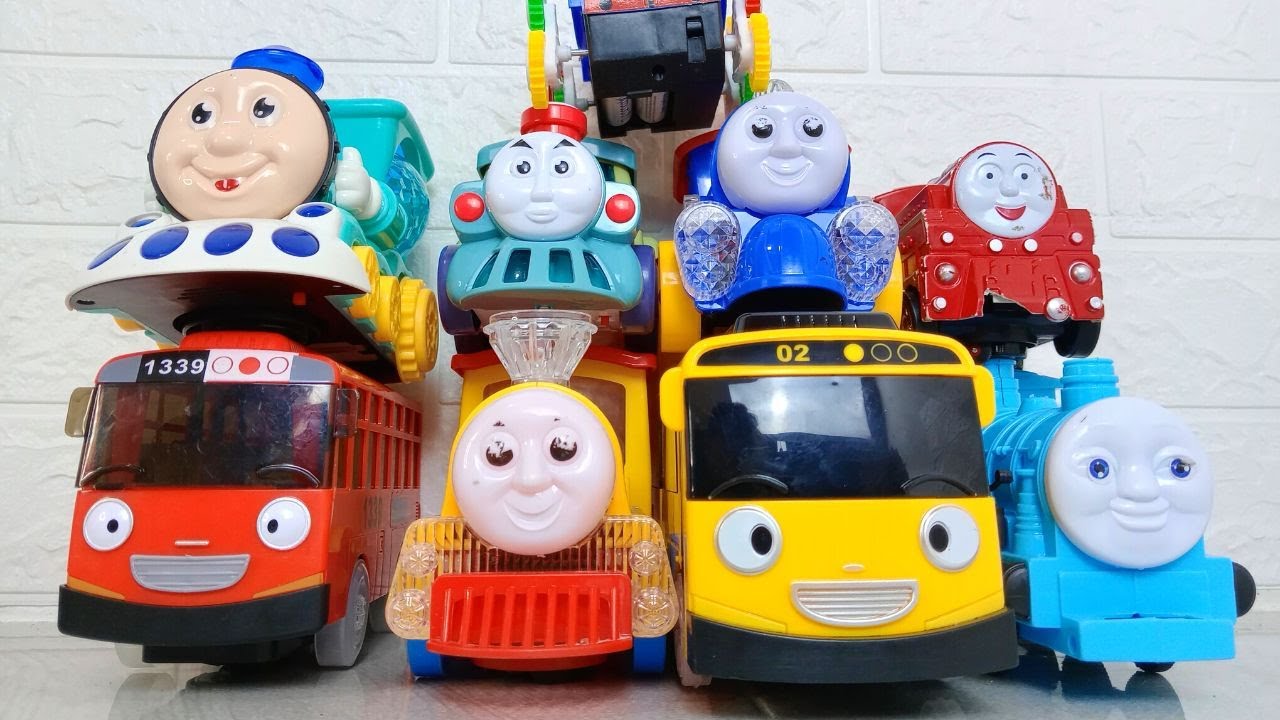 Merakit KeretaApi Thomas and Friends, Kereta Kecil,Kereta Hijau, Robot ...