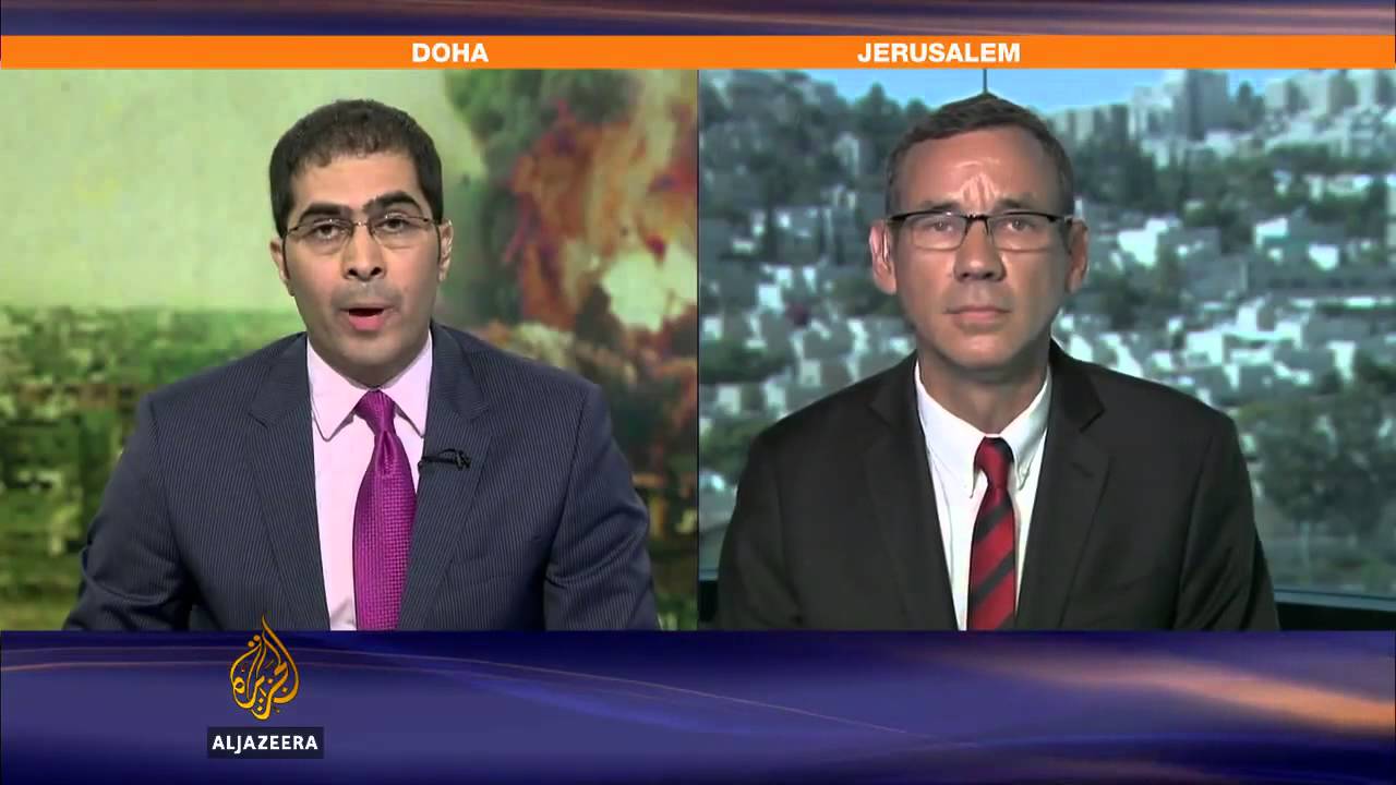 Sami Zeidan of Al Jazeera speaks to Mark Regev - YouTube