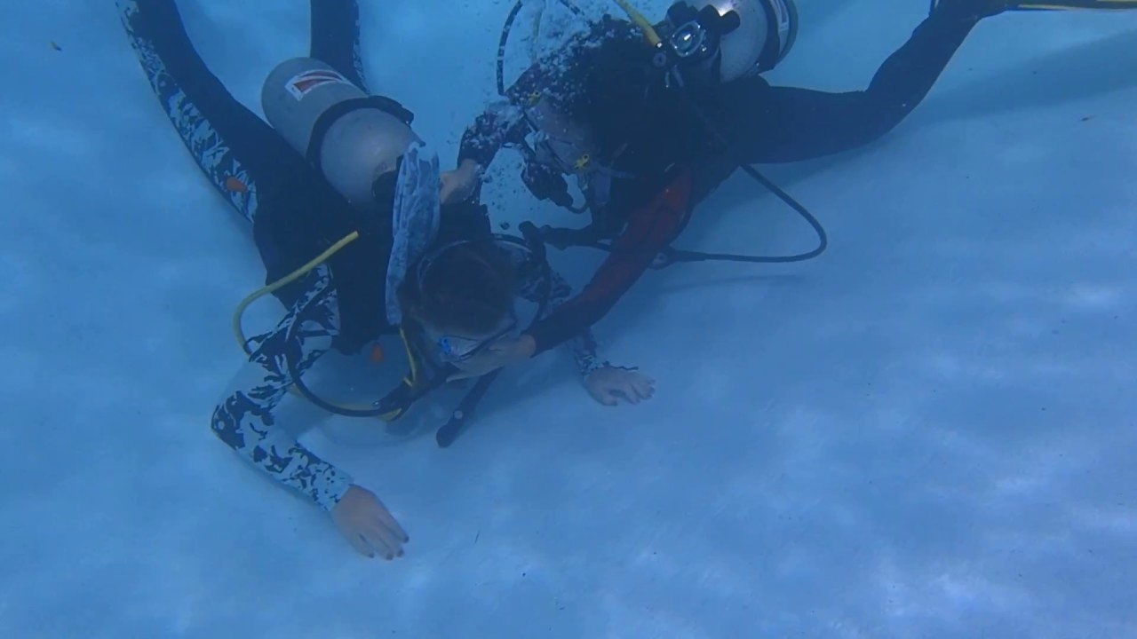 Submerged unconscious diver practice in Tallahassee SCUBA instructor ...