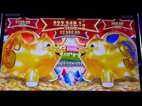 BIG BACON BUCKS SLOT MACHINE 🎰 #slotmachinejunky #shortvideo #casino # ...