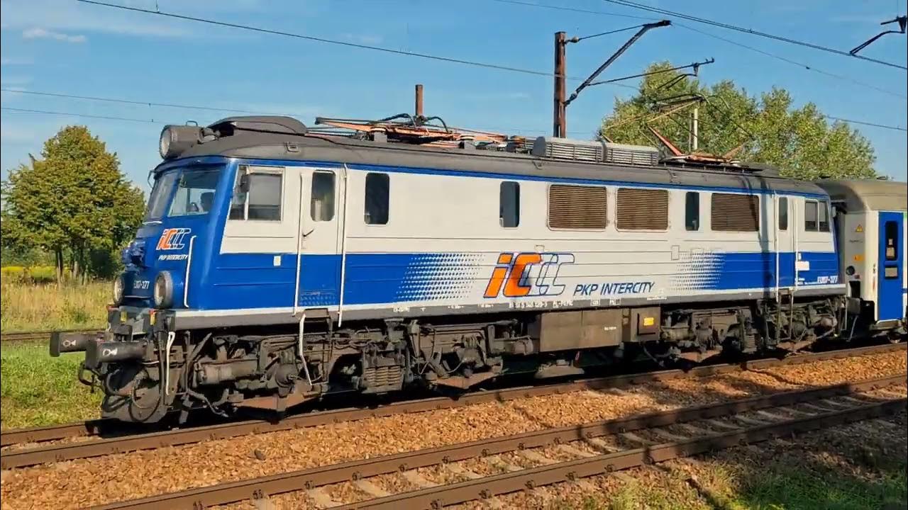Pociąg Kończy Bieg [#120] IC 3804 "Matejko" - EU07-377 - YouTube