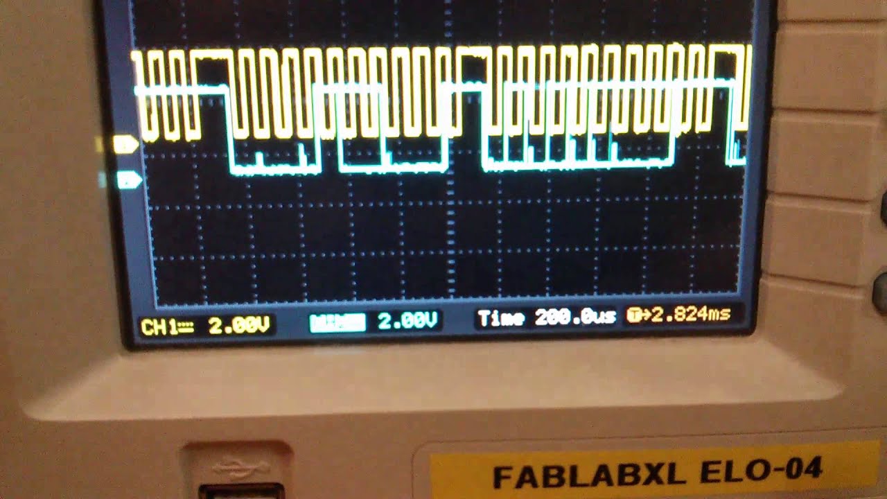 PS/2 Protocol on an Oscilloscope - YouTube