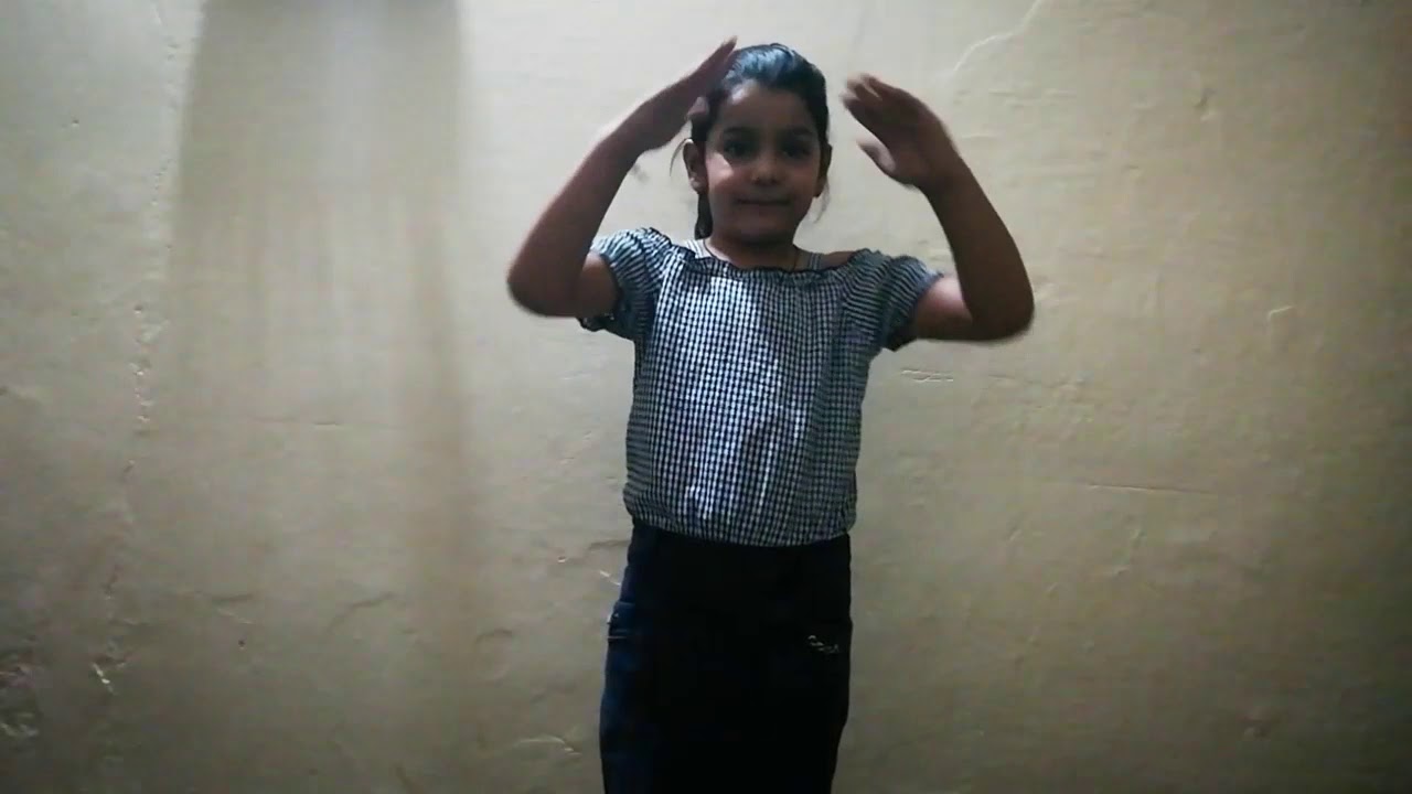 Chanda Mama Dur Ke Laddu Moti Chur ke |चंदा मामा दूर के - YouTube