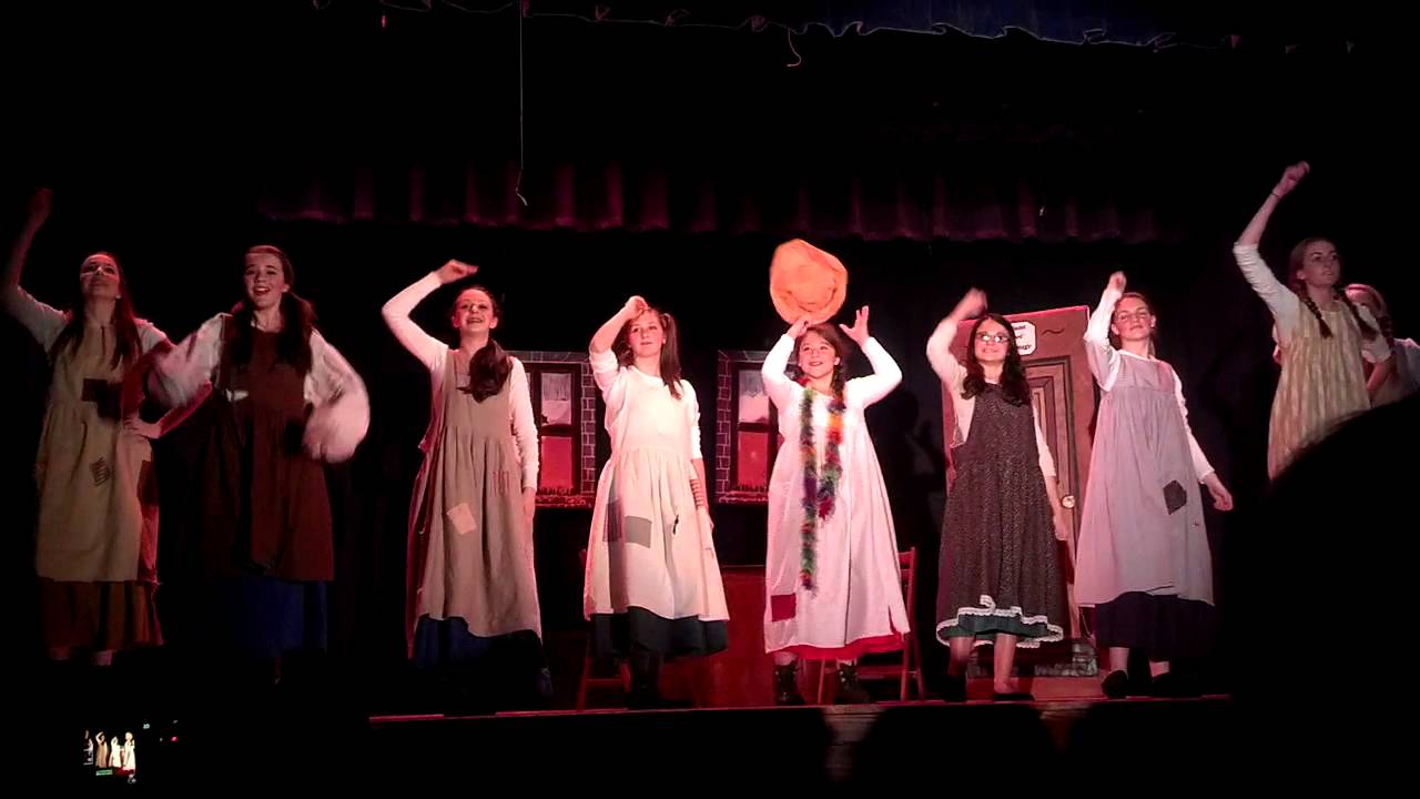 Angel as Tessie in Annie - YouTube