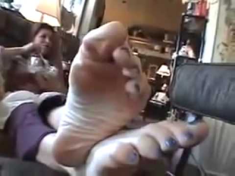 Amazing mature soles examined by man butterscotch from her flip flops