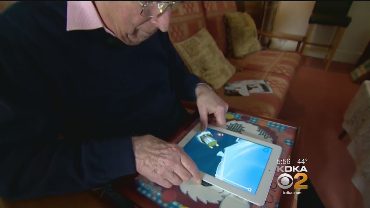 Researchers Hoping Video Game Can Help Diagnose Dementia - YouTube