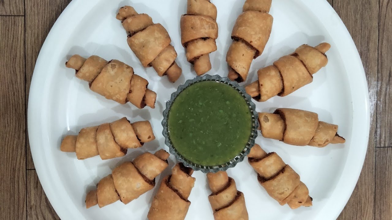 Crispy Roll Samosa Recipe Cooking With Misbah/easy roll samosa recipe# ...