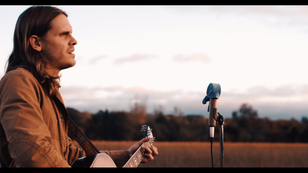 Chris Moyse - "Dancing 'Round The Fire" A Song Catcher #108 - YouTube