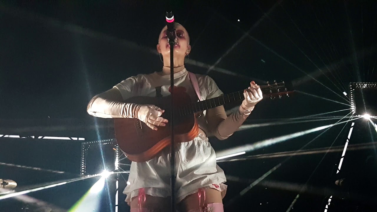 Fever Ray - If I Had a Heart live @ Troxy, London 2018 - YouTube