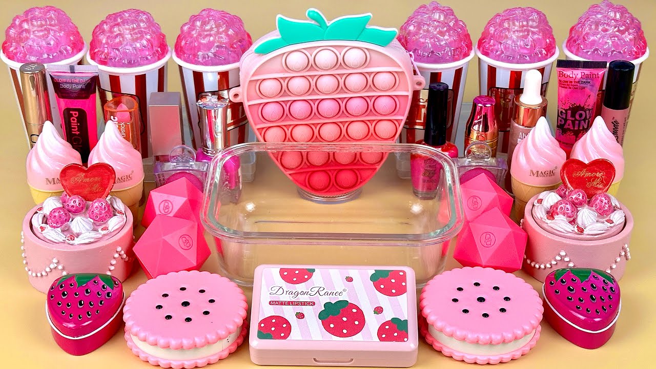 PINK SLIME 🩷 Mixing pink Makeup Glitter and Beads into Clear Slime ...
