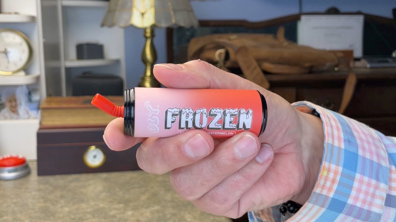 Oly Frozen Strawberry Watermelon 7000 Puff Vape Honest Review! - YouTube