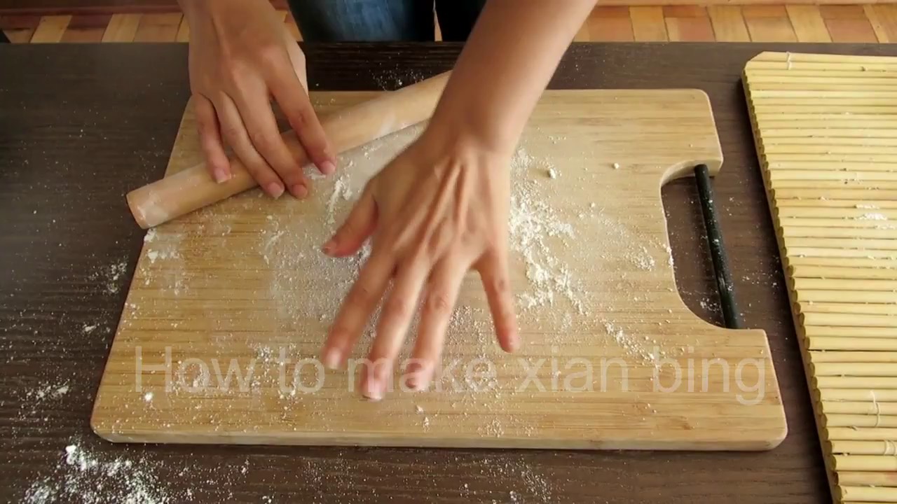 How to make xian bing (Chinese pancake) 自制馅饼 - YouTube