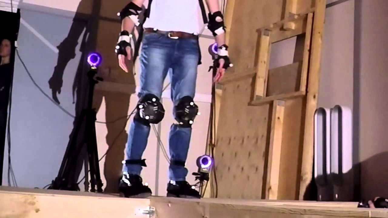 Платформа для полного погружения в VR (Fully immersive VR experience ...