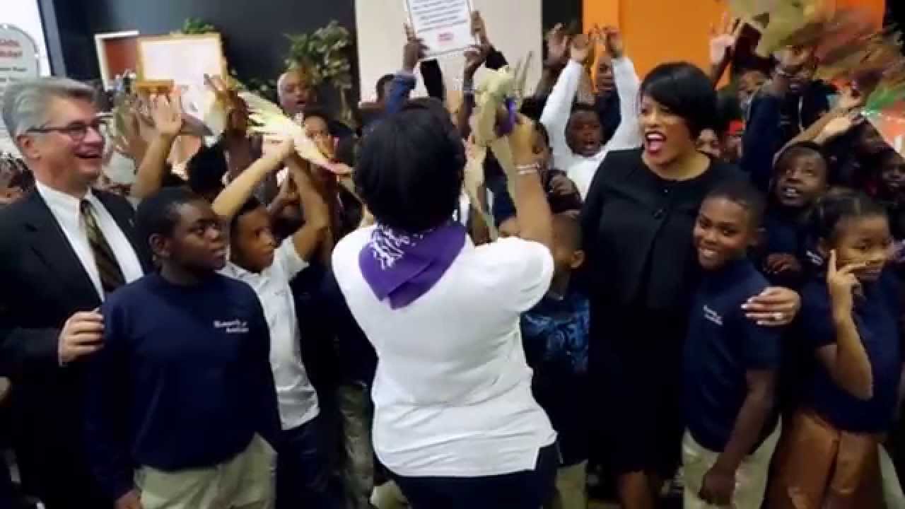 KaBOOM! playground in a day at Monarch Academy Baltimore - YouTube